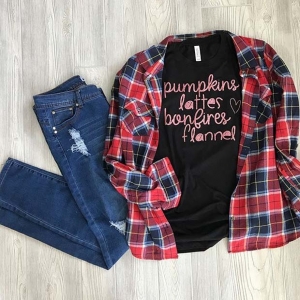 21 Stylish Flannel Outfit Ideas for Fall - Page 2 of 2 - StayGlam