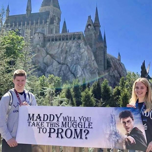 43 Cute Prom Proposals That Will Impress Everyone - StayGlam - StayGlam