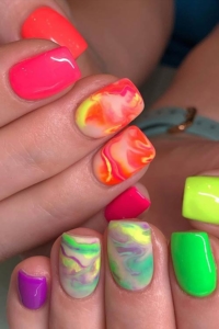 23 Pretty Shellac Nail Art Designs and Ideas - StayGlam - StayGlam